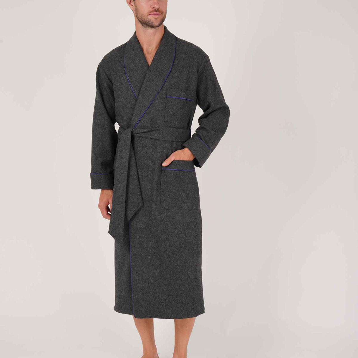 Men's Silk-Lined Wool Robe - Charcoal – Bonsoir of London