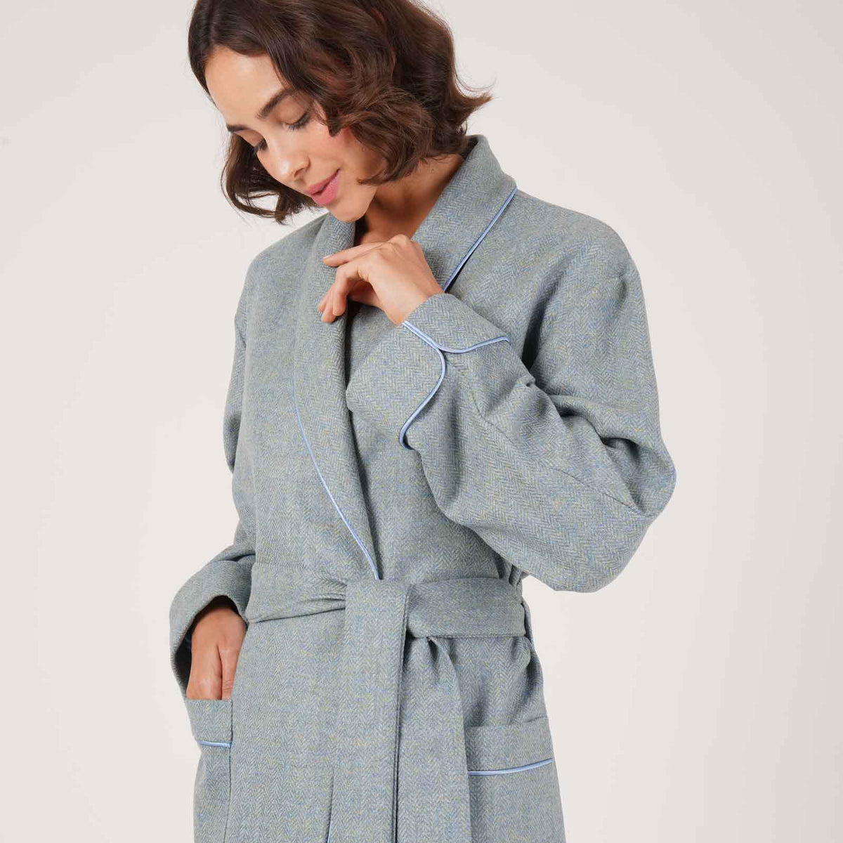 Women's Silk-Lined Wool Robe - Wiston Herringbone – Bonsoir of London