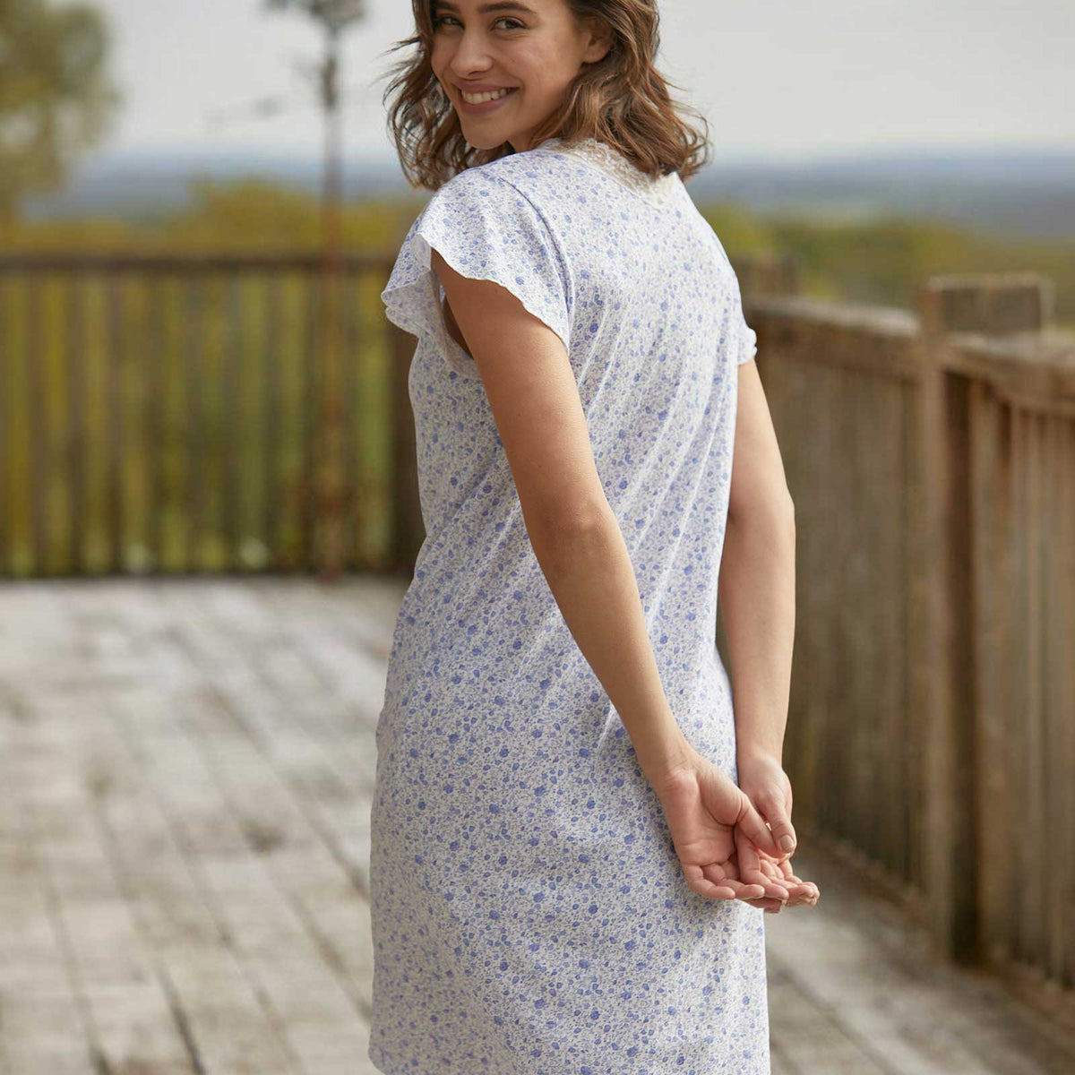 Women's Jersey Ella Short Nightdress - Fimber Ditsy Floral – Bonsoir of ...